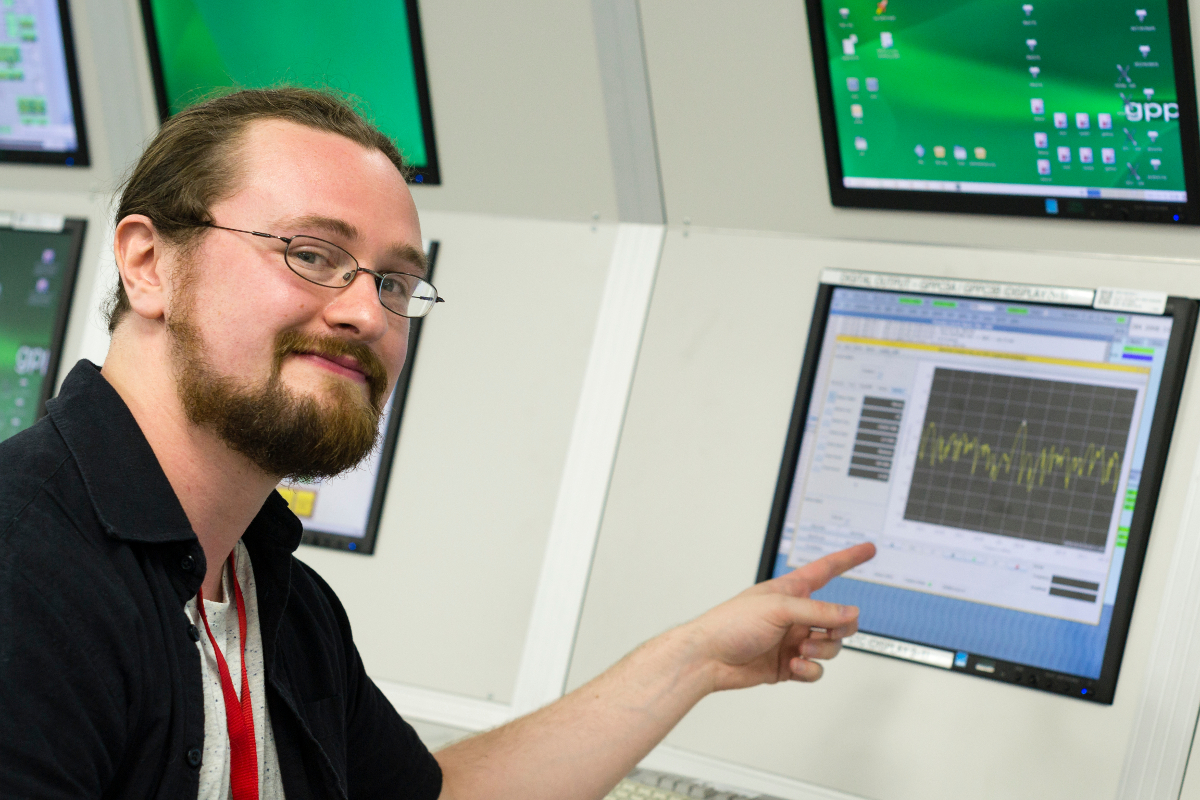 Paul Quast – man with a simple message – art&science@ESA