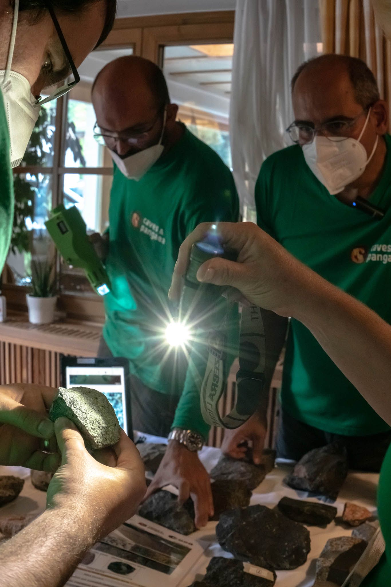 Robin, the gadget master – Caves & pangaea blog